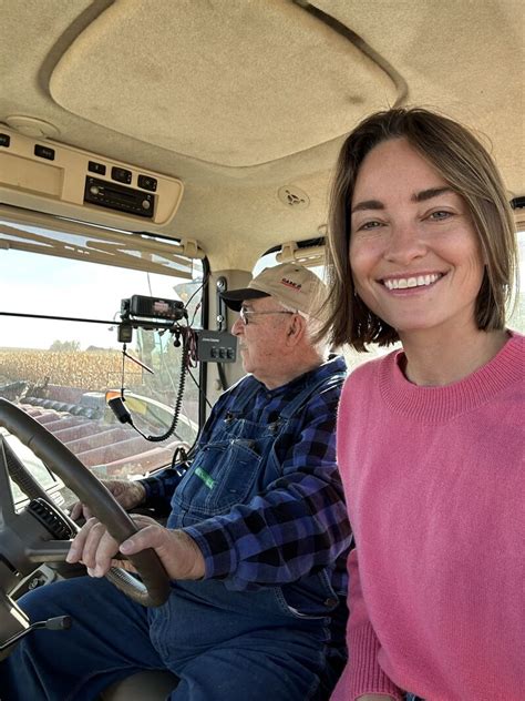 88 Years Old And Still Driving Grain Cart 🤎 It Was A Wonderful Day To