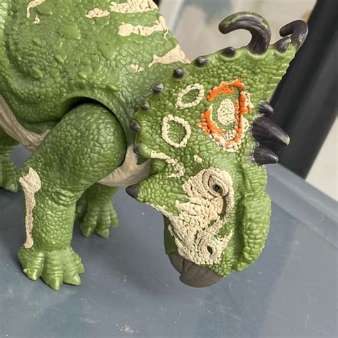 Toys Jurassic World Fallen Kingdom Roarivores Sinoceratops 1 Jurassic