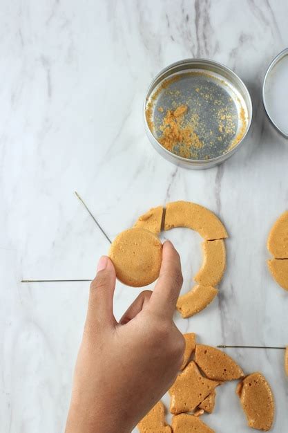 Premium Photo Dalgona Ppopgi Candy