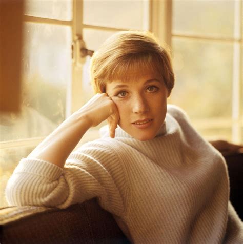 Stunning Young Julie Andrews Photos That Are Too Gorgeous To Miss