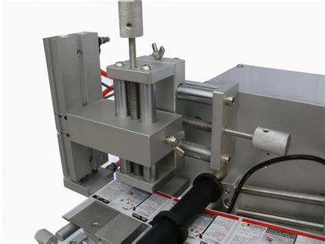 Semi Automatic Flat Surface Labeling Machinelabeling Equipmentflat