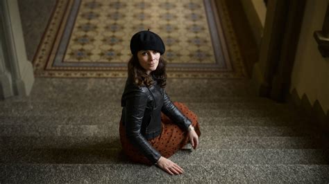 Avec Simone Eymann La Chasse Au Venin Dans Les Couples Le Temps