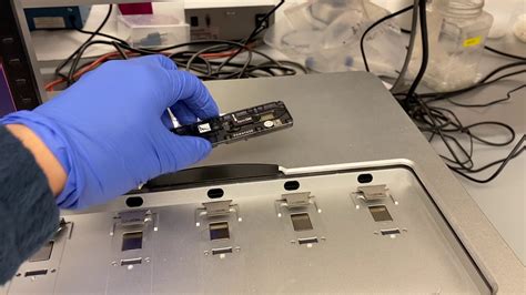 Loading Flow Cell Into Gridion Wglab Youtube