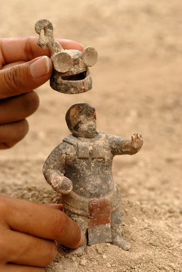Messoamerica — Maya Dwarf Boxer With Removable Helmet After