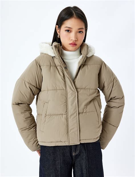 Yeşil Kapüşonlu İçi Suni Kürklü Fermuarlı Şişme Mont 5wal20023iw Koton