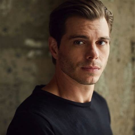 Matthew Lawrence Horse Rider