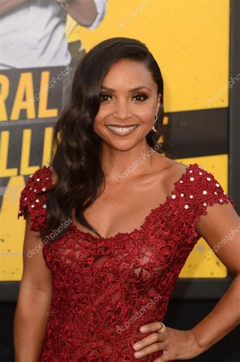 Actress Danielle Nicolet Attends The Premiere Of Warner Bros Artofit