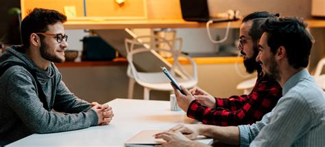 10 Software Engineer Interview Questions Example Answers Coursera