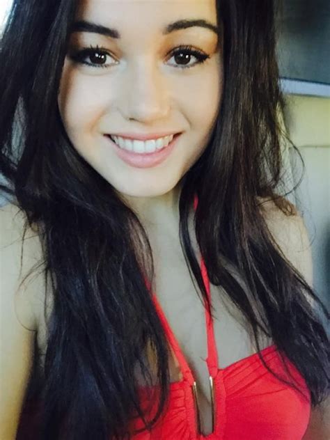 Hot Women Thechive Beautiful Girls Cool Eyes Beautiful Eyes