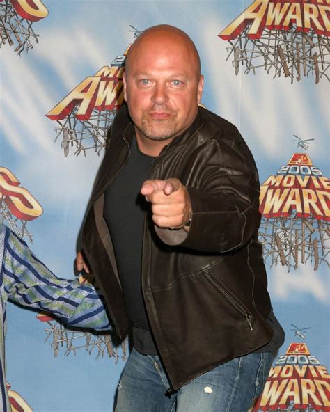 Michael Chiklis After Presenting An Award At The Mtv Movie Awards At The Shrine Auditorium Los