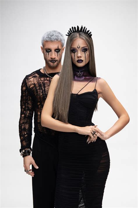 לקראת פורים יוצרת התוכן והמאפרת הראשית של סקארה נועה סול מדריכה איך להתחפש למכשפת באמצעות