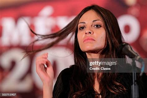 Elizabeth Cervantes Photos And Premium High Res Pictures Getty Images