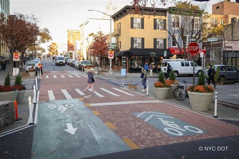 Williamsburgs Berry Street Turns Into Cyclist And Pedestrian Friendly