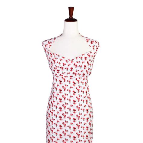 Mini Cherry Rosettes Wildbird Fabric