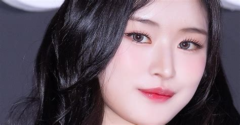 현장포토 예뻐서 클로즈업아테나 소녀의 청순