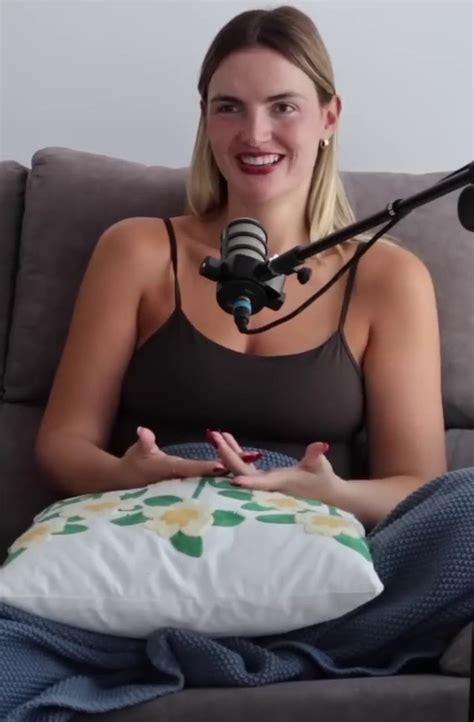 Lola Lm Reactions Hot Youtuber With Big Tits Erome