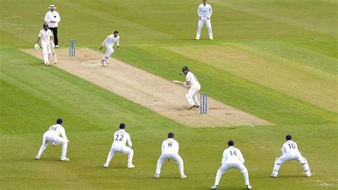 Mohammad Abbas The County Legend Underappreciated By Pakistan Espn