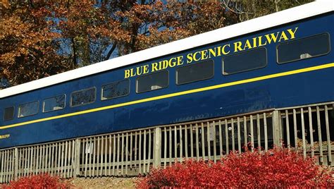 7 Vintage Trains You Can Still Ride The Discoverer