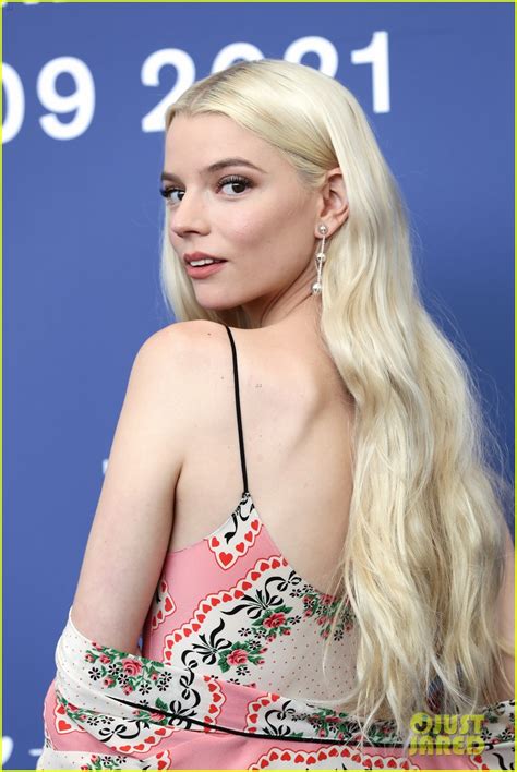 Anya Taylor Joys New Movie Last Night In Soho Will Have So Many