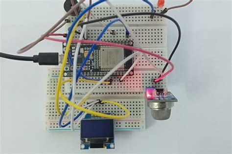 Gas Alarm System Based On ESP MQ Sensor And SSD Display