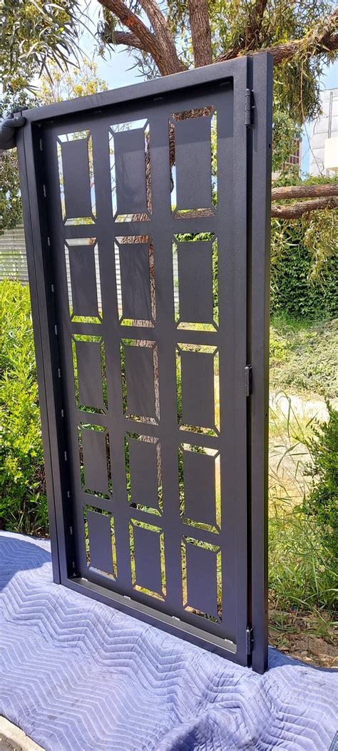 Metal Privacy Gate Steel Contemporary Gate For San Diego
