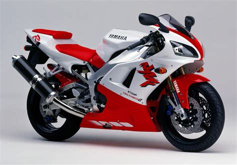 Yamaha Yzf R1 97 98 Linizio Di Una Storia Inmotoit