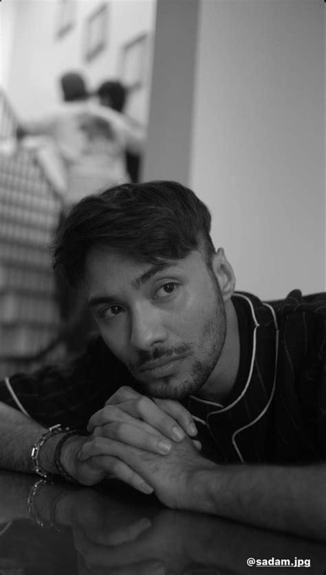 Refal Hady Gambar Pacar Gambar Pria