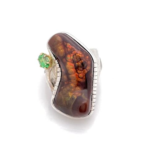 Lot Tm Pyle Sterling Silver Fire Agate And Emerald Ring