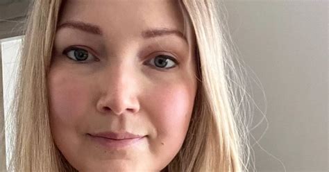 Doctors Dismissed My Cancer As Lumpy Boobs Now My Illness Is Incurable My London