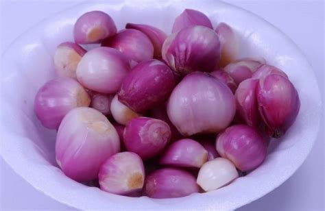 Nadan Ulli Chammanthi Recipe നല്ല രുചിയുള്ള ഉള്ളി ചമ്മന്തി ഉണ്ടാക്കിയാലോ ചോറ് കപ്പ കഴിക്കാ