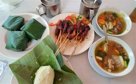 Nikmatnya Maranggi Sop Iga Sapi Dan Es Kelapa Muda