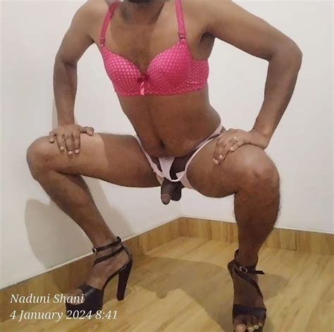 Cross Dresser Fashion Moment In House 13 Nude Pics Xhamster