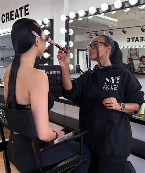 New York Makeup Academy Newyorkmakeupacademy • Instagram Photos And