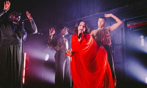 Jessie Ware Mother Of Pearl Performer Extraordinaire The Aquarian