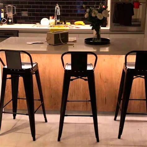 Kit Com 2 Banquetas Alta Com Encosto Design Tolix Iron Aço Carbono Preta