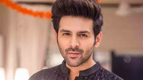 Karthik Aaryan అప్పుడే కొత్త సినిమాను ప్రకటించిన కార్తిక్‌ ఆర్యన్