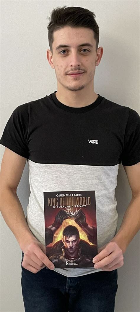 Tournon Sur Rhône À 24 Ans Quentin Faure Se Lance Dans Lécriture