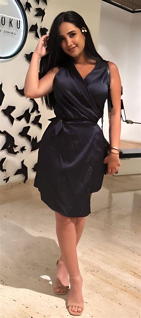 Doaa Hakam Rarabcelebsfeet