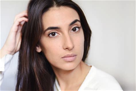 Fanny Brucher Comédienne Agents Et Artistes