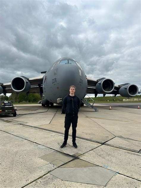 Jakub Wozniak On Linkedin Boeing Boeingintern C17