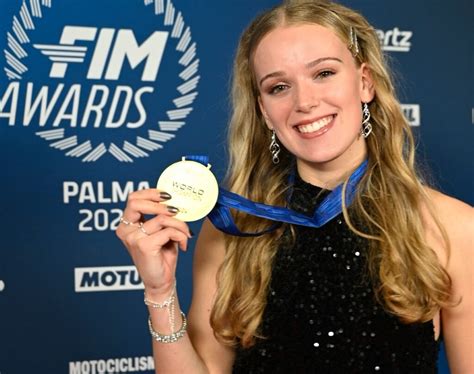 Lotte Van Drunen Interview Op Rtv Dordrecht Motocrossplanet