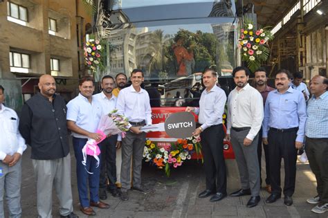 Switch Mobility Delivers First Set Of Switch Eiv 22 Electric Double