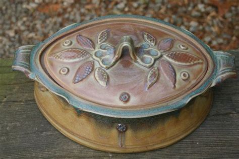 Lidded Casseroele Dish Etsy Pottery Designs Clay Pottery Ceramics