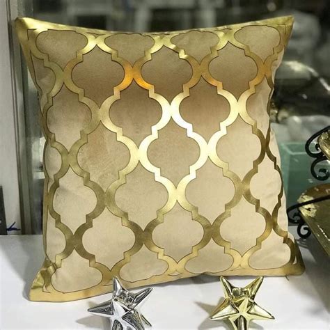 دیکۆڕاتی سروشت