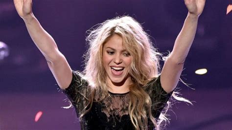 Shakira Showed Off Her Lebanese Roots In The Best Way At The Super Bowl Cosmopolitan Middle East