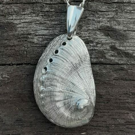 Perlemoen Pendant Silver Shell Jewellery