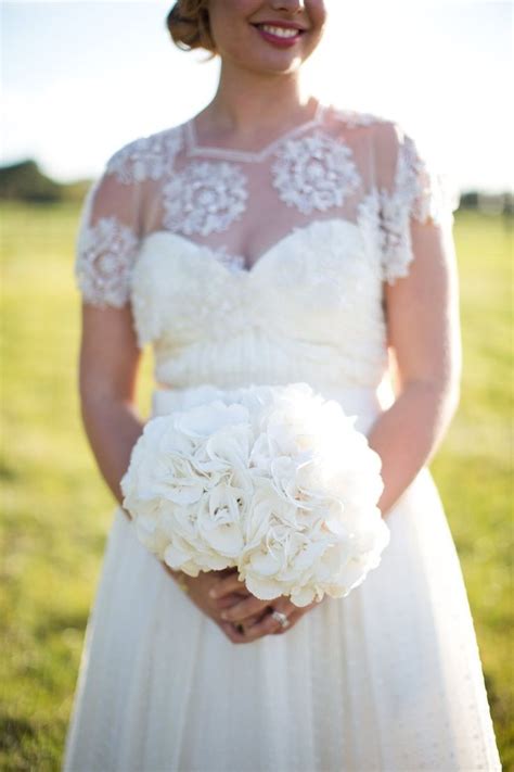 English Countryside Wedding From Caught The Light Countryside Wedding