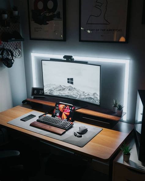 Coding Room Setup 78 Photo