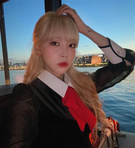 Ariel Ariel 9 9 9 • Instagram Photos And Videos