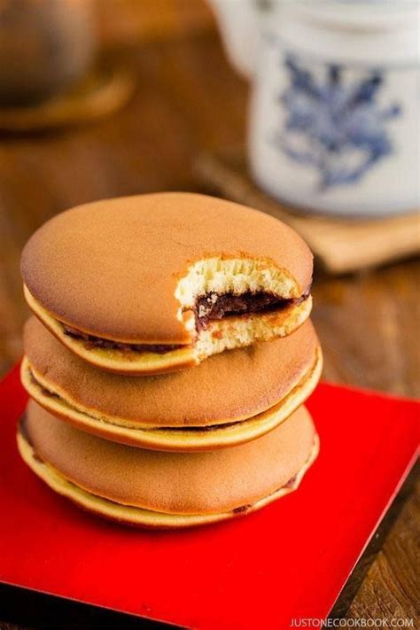 Dorayaki Recipe どら焼き • Just One Cookbook ® Receitas Saborosas